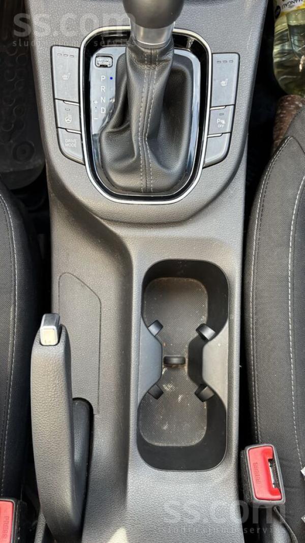 Brūns Hyundai i30 2022 Rīga, ar dzinēja tilpumu 1.00 L un nobraukumu 38 tūkst. km par 14500 €, foto 10 vietnē AUTOMOTO.COM.LV