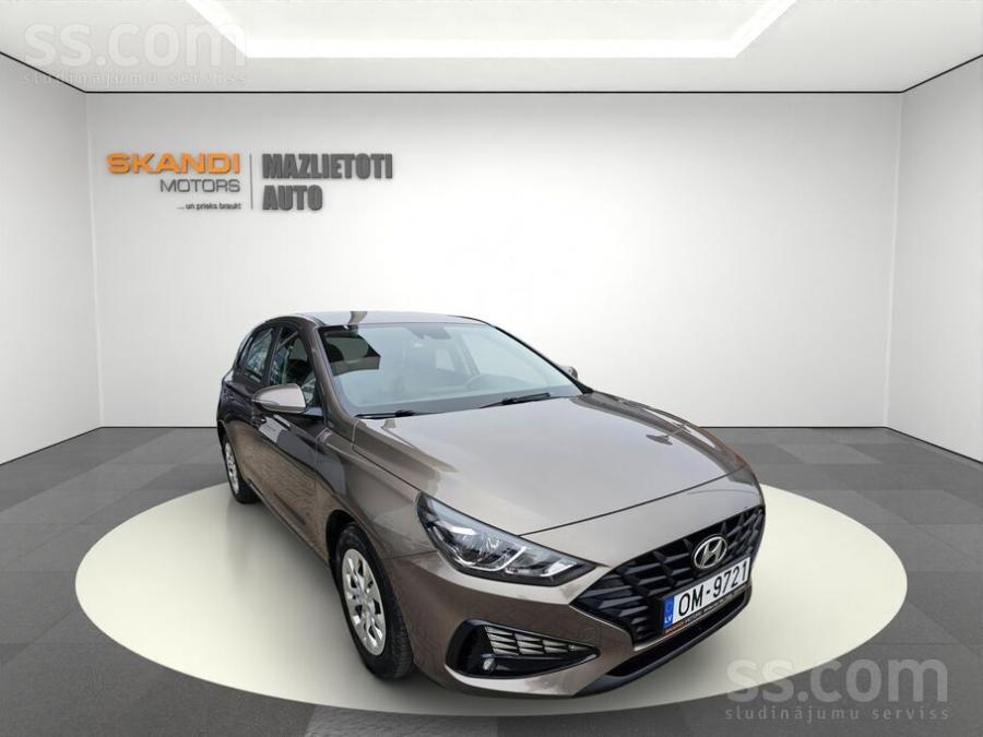 Коричневый Хендай i30 2022 в Лиепая, объемом двигателя 1.50 л и пробегом 52 тыс. км за 11990 €, фото 4 на AUTOMOTO.COM.LV