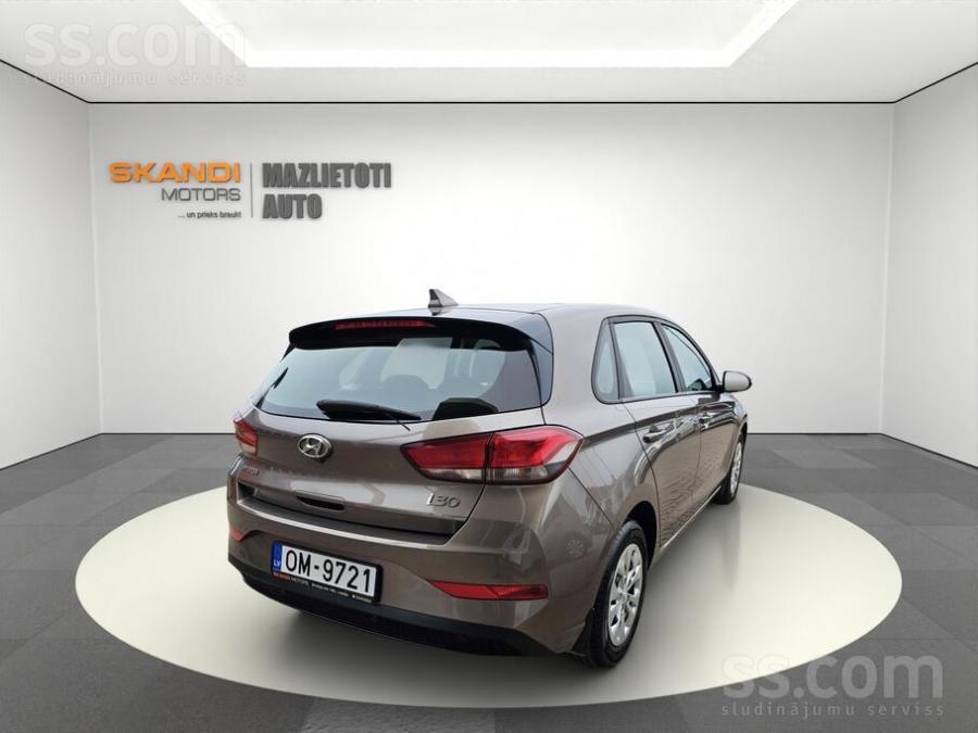 Коричневый Хендай i30 2022 в Лиепая, объемом двигателя 1.50 л и пробегом 52 тыс. км за 11990 €, фото 7 на AUTOMOTO.COM.LV