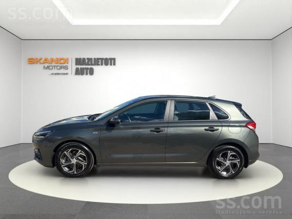 Brown Hyundai i30 2024 in Riga, with an engine capacity of 1.00 L and mileage of 27 thousand km for 17790 €, photo 2 on AUTOMOTO.COM.LV