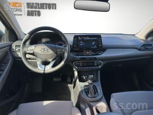 Brown Hyundai i30 2024 in Riga, with an engine capacity of 1.00 L and mileage of 27 thousand km for 17790 €, photo 11 on AUTOMOTO.COM.LV