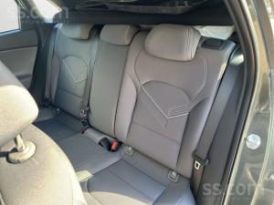 Brown Hyundai i30 2024 in Riga, with an engine capacity of 1.00 L and mileage of 27 thousand km for 17790 €, photo 17 on AUTOMOTO.COM.LV