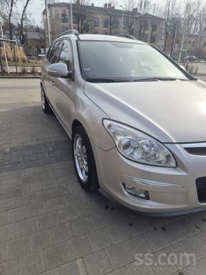 Коричневый Хендай i30 2008 в Рига, объемом двигателя 2.00 л и пробегом 147 тыс. км за 3000 €, фото 14 на AUTOMOTO.COM.LV