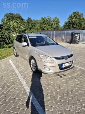 Коричневый Хендай i30 2008 в Рига, объемом двигателя 2.00 л и пробегом 152 тыс. км за 2800 €, фото 3 на AUTOMOTO.COM.LV