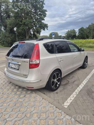 Коричневый Хендай i30 2008 в Рига, объемом двигателя 2.00 л и пробегом 152 тыс. км за 2800 €, фото 21 на AUTOMOTO.COM.LV