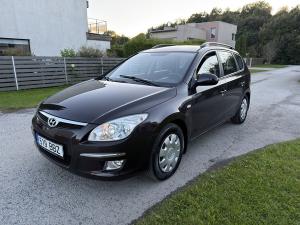 Коричневый Хендай i30 2009 в Таллин, объемом двигателя 1.60 л и пробегом 140 тыс. км за 2900 €, фото 3 на AUTOMOTO.COM.LV