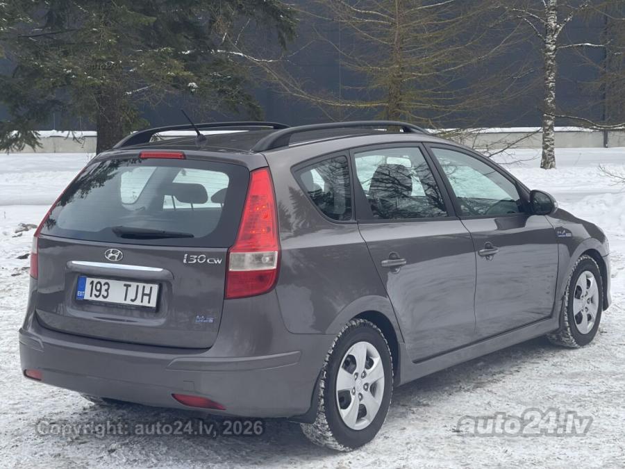 Brūns Hyundai i30 2011 Tartu, ar dzinēja tilpumu 1.60 L un nobraukumu 0 tūkst. km par 2950 €, foto 3 vietnē AUTOMOTO.COM.LV