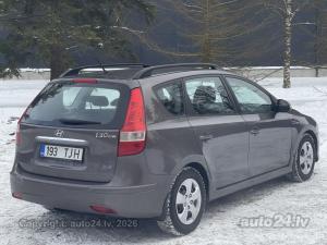 Brūns Hyundai i30 2011 Tartu, ar dzinēja tilpumu 1.60 L un nobraukumu 0 tūkst. km par 2950 €, foto 3 vietnē AUTOMOTO.COM.LV