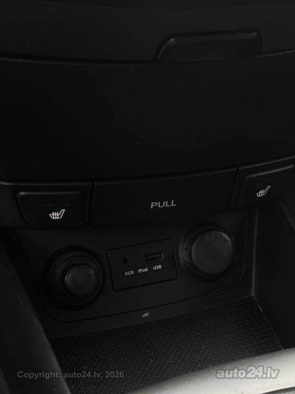Brown Hyundai i30 2011 in Tartu, with an engine capacity of 1.60 L and mileage of 0 thousand km for 2950 €, photo 11 on AUTOMOTO.COM.LV