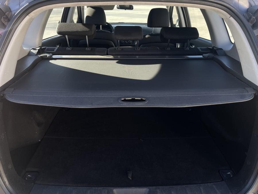 Brown Hyundai i30 2011 in Tartu, with an engine capacity of 1.60 L and mileage of 426 thousand km for 2490 €, photo 9 on AUTOMOTO.COM.LV