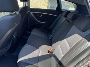 Brown Hyundai i30 2012 in Taurage, with an engine capacity of 1.58 L and mileage of 235 thousand km for 3200 €, photo 11 on AUTOMOTO.COM.LV