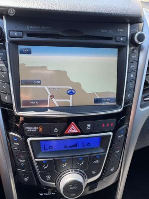Brown Hyundai i30 2012 in Taurage, with an engine capacity of 1.58 L and mileage of 235 thousand km for 3200 €, photo 16 on AUTOMOTO.COM.LV