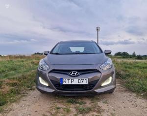 Brown Hyundai i30 2012 in Vilnius, with an engine capacity of 1.40 L and mileage of 261 thousand km for 2850 €, photo  on AUTOMOTO.COM.LV