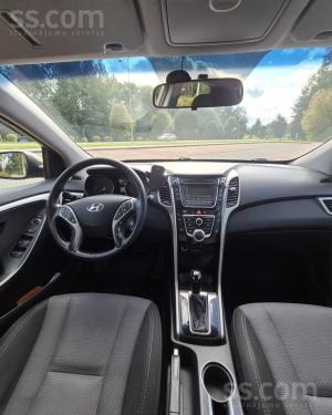 Brūns Hyundai i30 2012 Rīga, ar dzinēja tilpumu 1.60 L un nobraukumu 324 tūkst. km par 3400 €, foto 8 vietnē AUTOMOTO.COM.LV