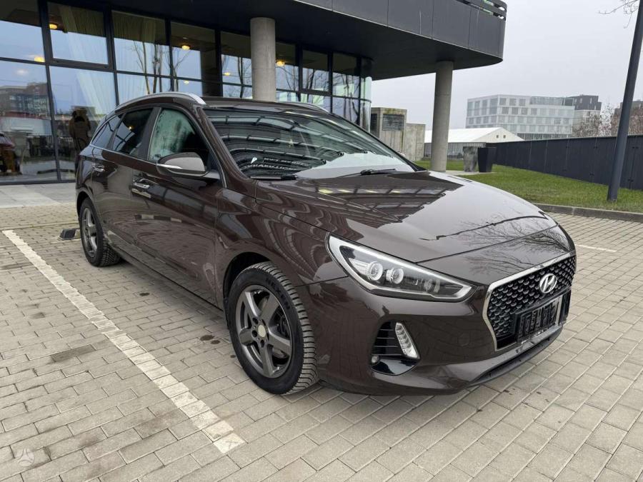 Brūns Hyundai i30 2017 Kauņa, ar dzinēja tilpumu 1.58 L un nobraukumu 232 tūkst. km par 6700 €, foto 2 vietnē AUTOMOTO.COM.LV