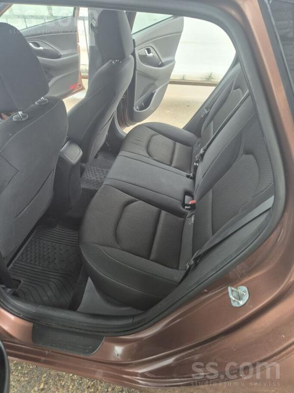 Brūns Hyundai i30 2018 Bauska, ar dzinēja tilpumu 1.40 L un nobraukumu 215 tūkst. km par 7500 €, foto 8 vietnē AUTOMOTO.COM.LV