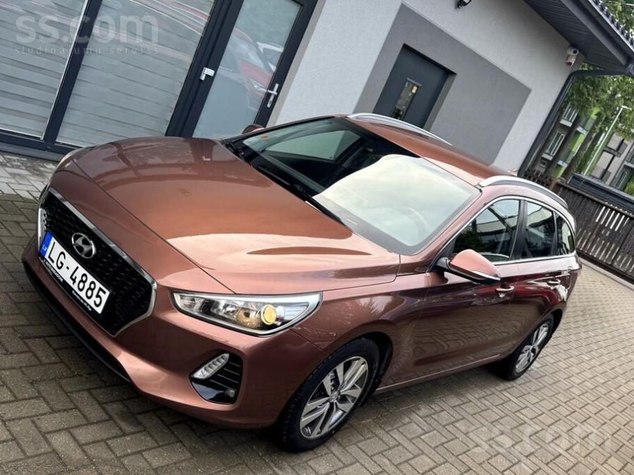 Brūns Hyundai i30 2018 Rīga, ar dzinēja tilpumu 1.40 L un nobraukumu 215 tūkst. km par 8000 €, foto 8 vietnē AUTOMOTO.COM.LV