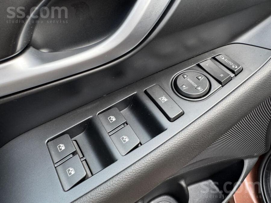 Brūns Hyundai i30 2018 Rīga, ar dzinēja tilpumu 1.40 L un nobraukumu 215 tūkst. km par 8000 €, foto 14 vietnē AUTOMOTO.COM.LV