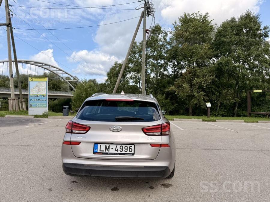 Brūns Hyundai i30 2018 Rīga, ar dzinēja tilpumu 1.00 L un nobraukumu 153 tūkst. km par 8400 €, foto 6 vietnē AUTOMOTO.COM.LV