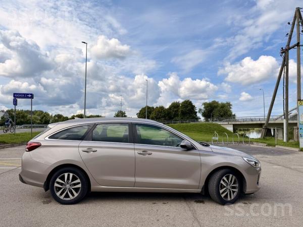 Brūns Hyundai i30 2018 Rīga, ar dzinēja tilpumu 1.00 L un nobraukumu 153 tūkst. km par 8400 €, foto 3 vietnē AUTOMOTO.COM.LV