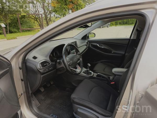 Brūns Hyundai i30 2018 Rīga, ar dzinēja tilpumu 1.00 L un nobraukumu 153 tūkst. km par 8400 €, foto 9 vietnē AUTOMOTO.COM.LV