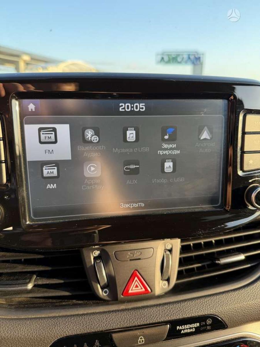 Brown Hyundai i30 2018 in Vilnius, with an engine capacity of 1.58 L and mileage of 174 thousand km for 7500 €, photo 16 on AUTOMOTO.COM.LV