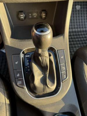 Brown Hyundai i30 2018 in Vilnius, with an engine capacity of 1.58 L and mileage of 174 thousand km for 7500 €, photo 18 on AUTOMOTO.COM.LV
