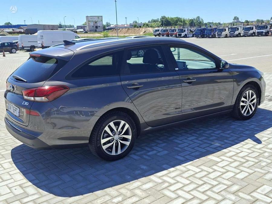 Коричневый Хендай i30 2019 в Таураге, объемом двигателя 1.58 л и пробегом 84 тыс. км за 6000 €, фото 6 на AUTOMOTO.COM.LV