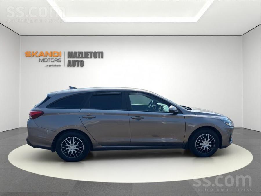Brūns Hyundai i30 2021 Rīga, ar dzinēja tilpumu 1.50 L un nobraukumu 127 tūkst. km par 10990 €, foto 8 vietnē AUTOMOTO.COM.LV