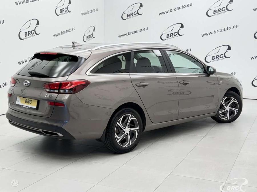 Коричневый Хендай i30 2022 в Вильнюс, объемом двигателя 1.48 л и пробегом 43 тыс. км за 17900 €, фото 4 на AUTOMOTO.COM.LV