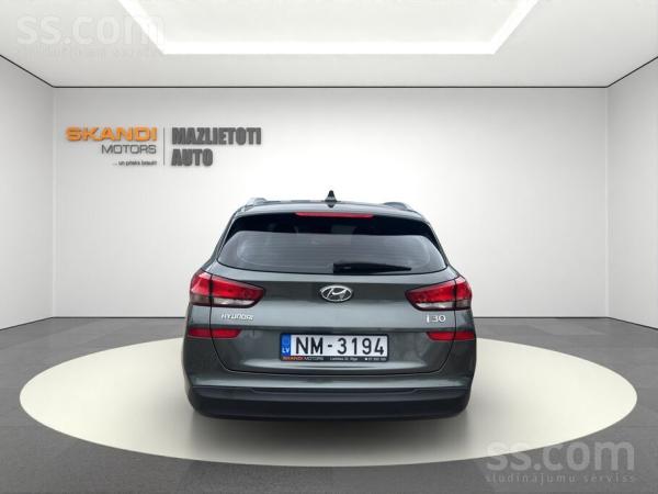 Brūns Hyundai i30 2023 Rīga, ar dzinēja tilpumu 1.50 L un nobraukumu 42 tūkst. km par 13790 €, foto 5 vietnē AUTOMOTO.COM.LV