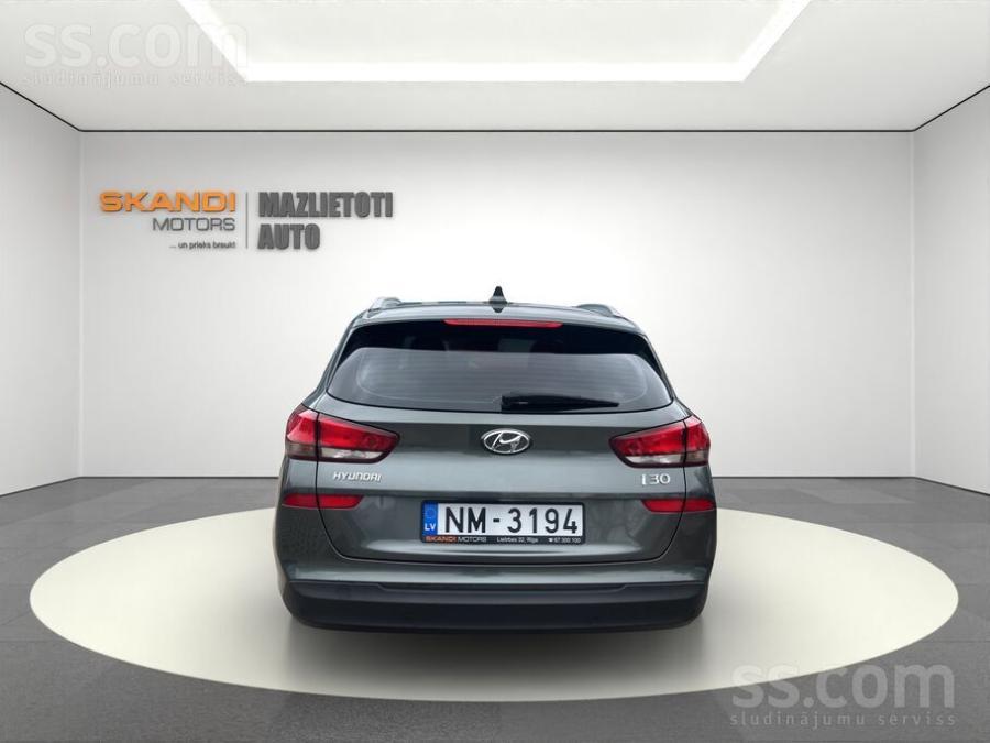Brūns Hyundai i30 2023 Rīga, ar dzinēja tilpumu 1.50 L un nobraukumu 42 tūkst. km par 13790 €, foto 6 vietnē AUTOMOTO.COM.LV