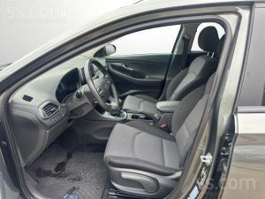 Brūns Hyundai i30 2023 Rīga, ar dzinēja tilpumu 1.50 L un nobraukumu 42 tūkst. km par 13790 €, foto 10 vietnē AUTOMOTO.COM.LV