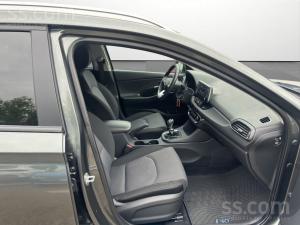 Brūns Hyundai i30 2023 Rīga, ar dzinēja tilpumu 1.50 L un nobraukumu 42 tūkst. km par 13790 €, foto 17 vietnē AUTOMOTO.COM.LV