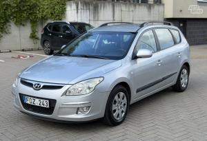 Pelēks Hyundai i30 2009 Viļņa, ar dzinēja tilpumu 1.60 L un nobraukumu 214 tūkst. km par 1450 €, foto 1 vietnē AUTOMOTO.COM.LV