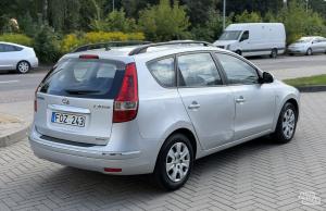 Pelēks Hyundai i30 2009 Viļņa, ar dzinēja tilpumu 1.60 L un nobraukumu 214 tūkst. km par 1450 €, foto 8 vietnē AUTOMOTO.COM.LV