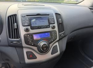 Pelēks Hyundai i30 2009 Viļņa, ar dzinēja tilpumu 1.60 L un nobraukumu 214 tūkst. km par 1450 €, foto 16 vietnē AUTOMOTO.COM.LV