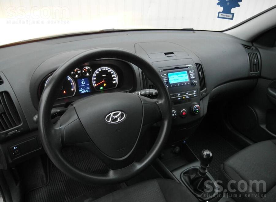 Pelēks Hyundai i30 2007 Rīga, ar dzinēja tilpumu 1.40 L un nobraukumu 135 tūkst. km par 1590 €, foto 6 vietnē AUTOMOTO.COM.LV