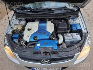 Grey Hyundai i30 2007 in Daugavpils, with an engine capacity of 1.60 L and mileage of 331 thousand km for 1400 €, photo 8 on AUTOMOTO.COM.LV