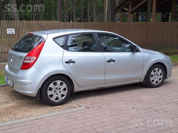 Серый Хендай i30 2007 в Вентспилс, объемом двигателя 1.40 л и пробегом 20 тыс. км за 1090 €, фото 4 на AUTOMOTO.COM.LV