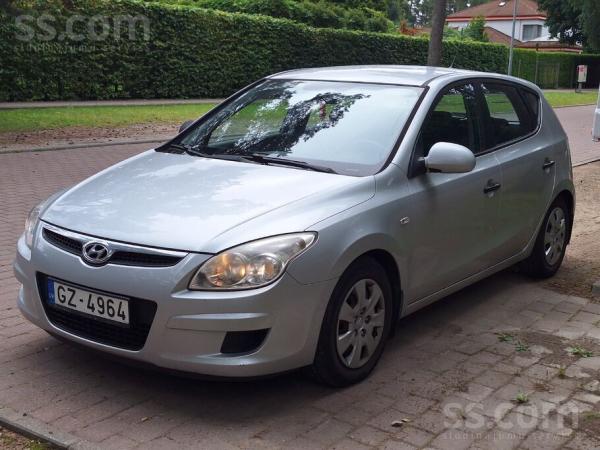 Pelēks Hyundai i30 2007 Ventspils, ar dzinēja tilpumu 1.40 L un nobraukumu 220 tūkst. km par 1050 €, foto 2 vietnē AUTOMOTO.COM.LV