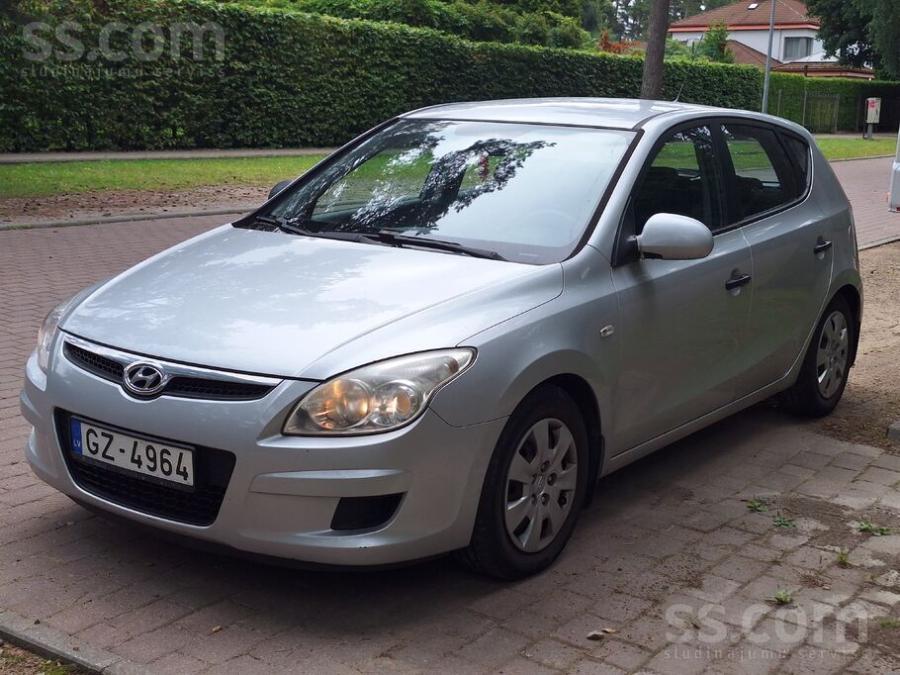 Grey Hyundai i30 2007 in Ventspils, with an engine capacity of 1.40 L and mileage of 220 thousand km for 1050 €, photo 3 on AUTOMOTO.COM.LV