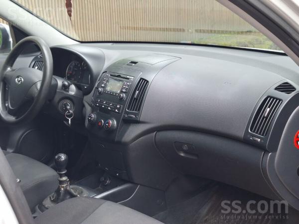 Серый Хендай i30 2007 в Вентспилс, объемом двигателя 1.40 л и пробегом 220 тыс. км за 1050 €, фото 5 на AUTOMOTO.COM.LV