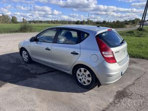 Серый Хендай i30 2007 в Рига, объемом двигателя 1.40 л и пробегом 223 тыс. км за 800 €, фото 4 на AUTOMOTO.COM.LV