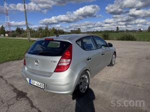 Серый Хендай i30 2007 в Рига, объемом двигателя 1.40 л и пробегом 223 тыс. км за 800 €, фото 6 на AUTOMOTO.COM.LV