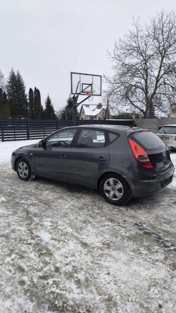 Pelēks Hyundai i30 2008 Kauņa, ar dzinēja tilpumu 1.58 L un nobraukumu 230 tūkst. km par 1750 €, foto 6 vietnē AUTOMOTO.COM.LV