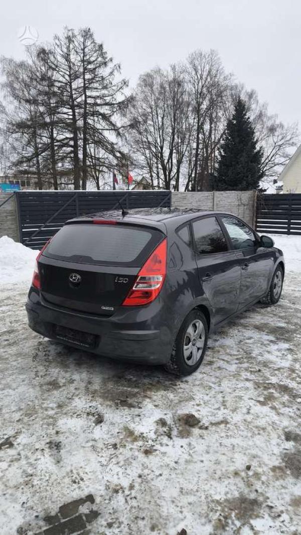 Pelēks Hyundai i30 2008 Kauņa, ar dzinēja tilpumu 1.58 L un nobraukumu 230 tūkst. km par 1750 €, foto 9 vietnē AUTOMOTO.COM.LV