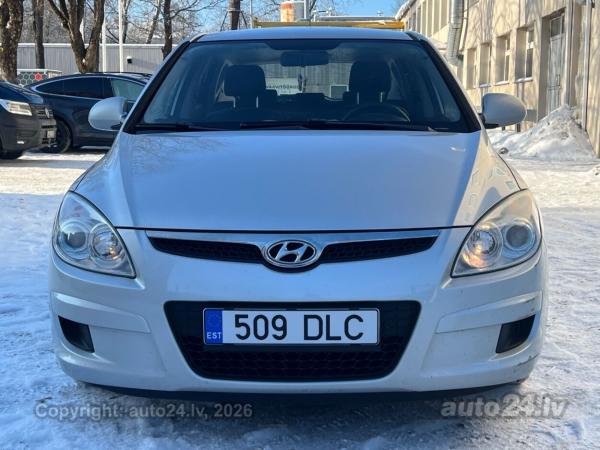 Pelēks Hyundai i30 2008 Narva, ar dzinēja tilpumu 1.40 L un nobraukumu 212 tūkst. km par 1499 €, foto 1 vietnē AUTOMOTO.COM.LV