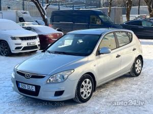 Pelēks Hyundai i30 2008 Narva, ar dzinēja tilpumu 1.40 L un nobraukumu 212 tūkst. km par 1499 €, foto 4 vietnē AUTOMOTO.COM.LV