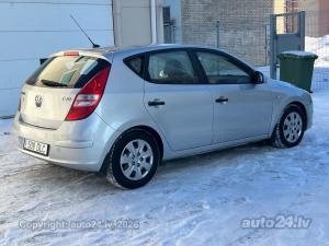 Pelēks Hyundai i30 2008 Narva, ar dzinēja tilpumu 1.40 L un nobraukumu 212 tūkst. km par 1499 €, foto 29 vietnē AUTOMOTO.COM.LV